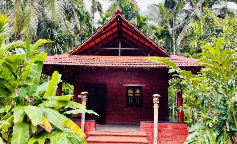 Areca County | Best Heritage HomeStay in Honnavar